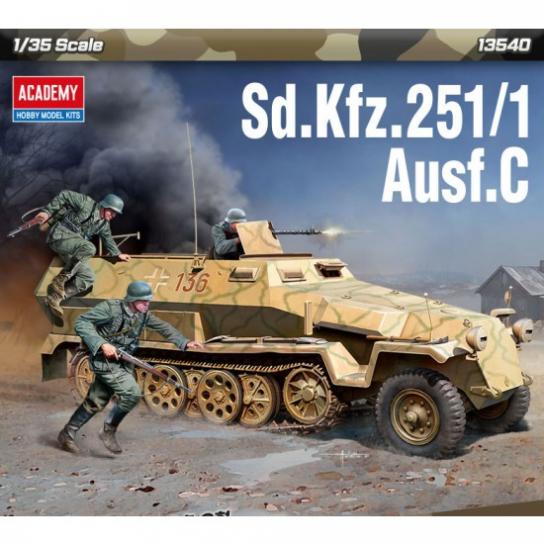 Academy 1/35 German Half Track Sd.Kfz.251/1 Ausf.C - PlasticModels